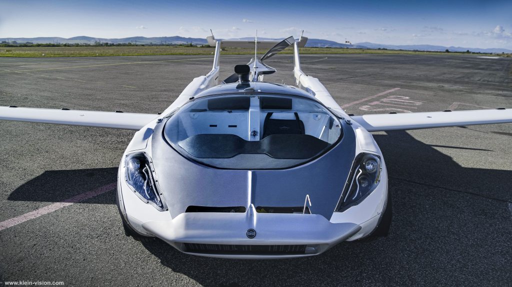 L’AirCar a réussi son premier vol - Geeko