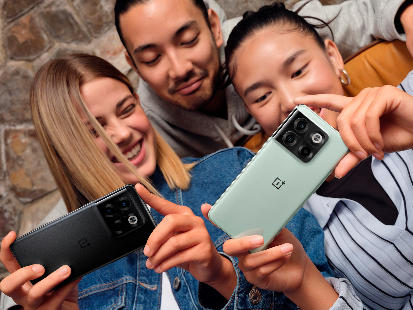 OnePlus réussit une nouvelle fois son coup avec le OnePlus T10 5G - Geeko