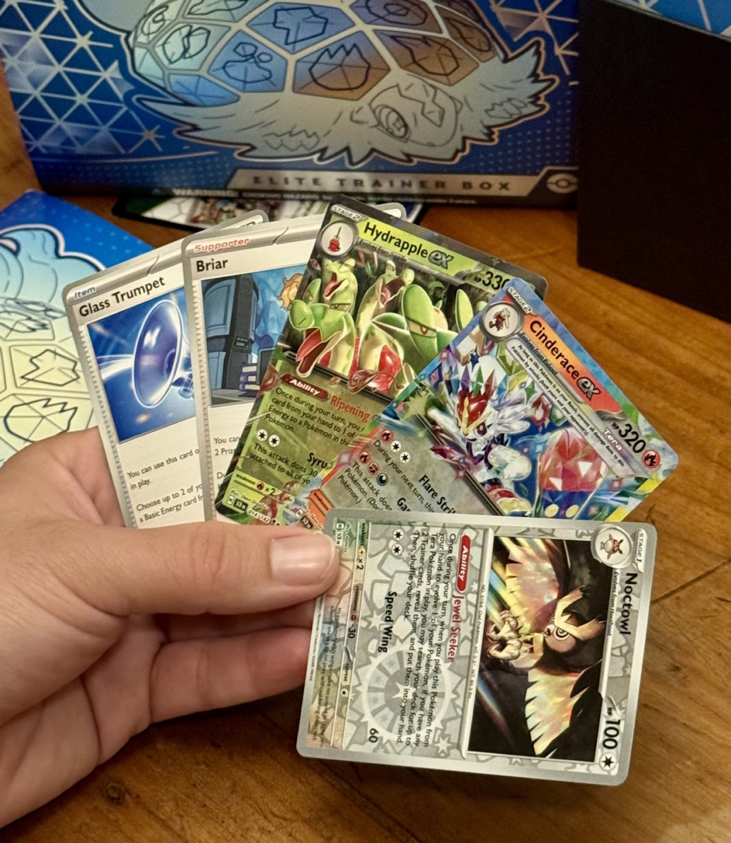 Pokémon : que vaut l’extension Couronne Stellaire - Geeko